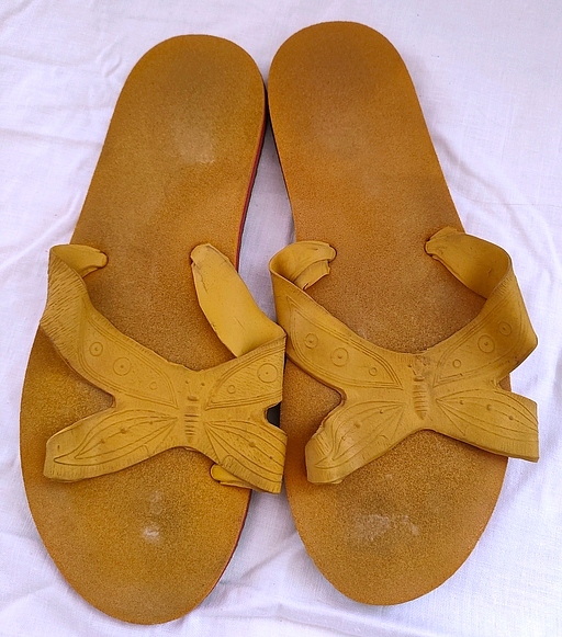 Buty damskie klapki prl 23cm 37 - 12423381676 - oficjalne archiwum Allegro