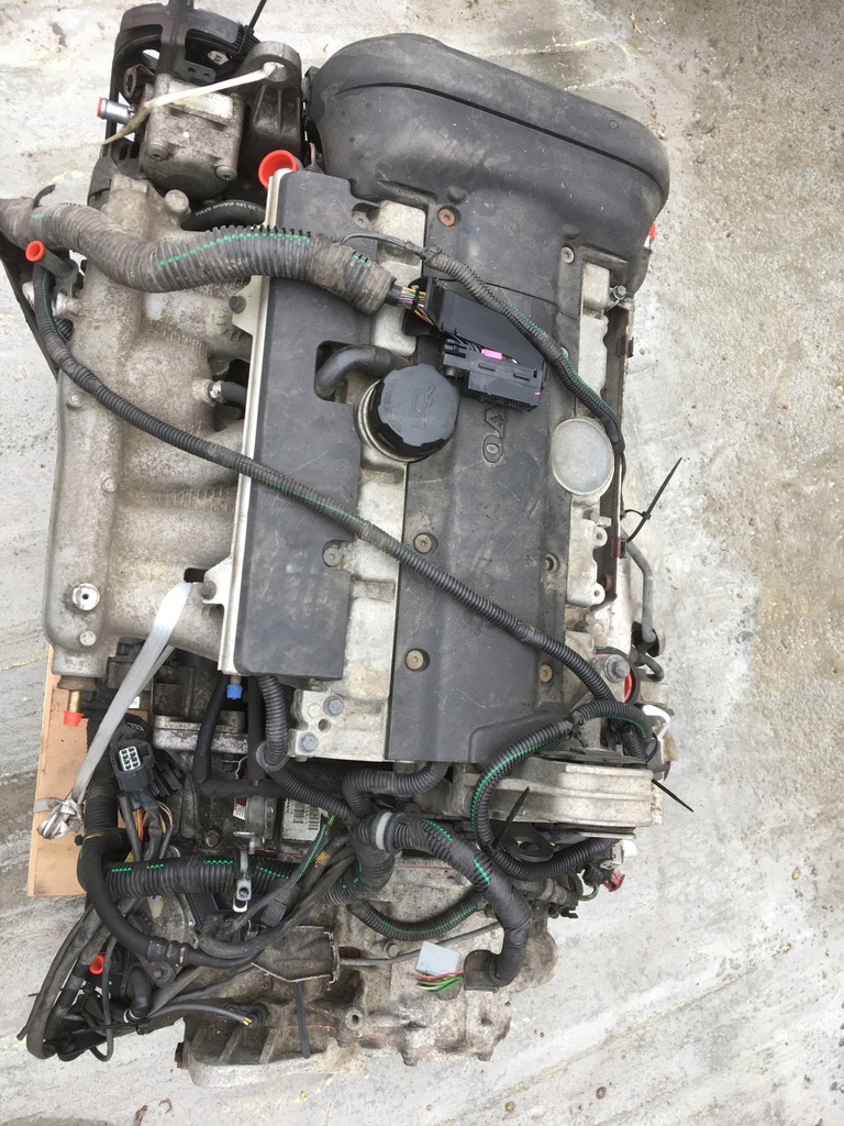 silnik Volvo 2.4T benz. B5244T3 - 13728589573 - oficjalne archiwum Allegro