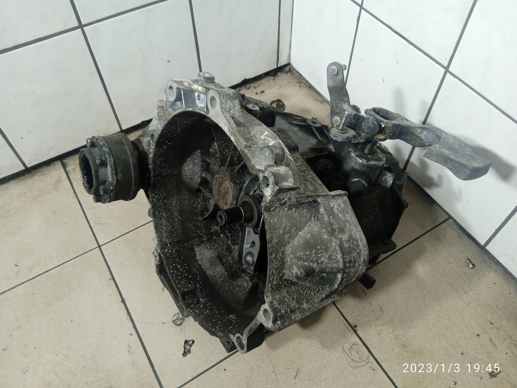 Skrzynia biegów Volkswagen 1.6 FSI 0AH301103B - 13117723729 - oficjalne ...