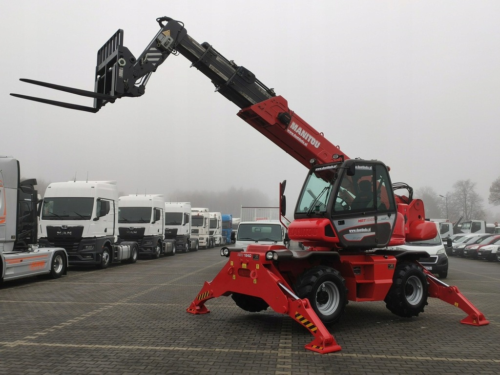 Manitou MRT 1840 Roto Ładowarka Teleskopowa - 13078434622 - oficjalne ...