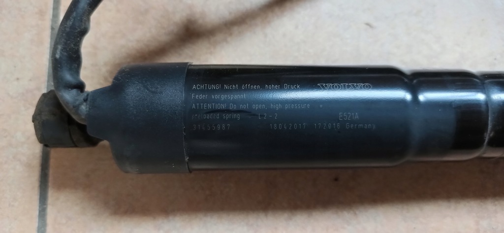 VOLVO XC60 SIŁOWNIK KLAPY ELEKTRYCZNY - 8991207417 - oficjalne archiwum ...