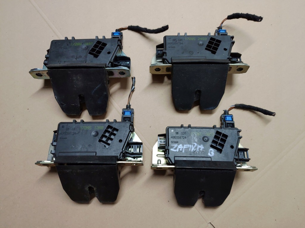 ZAMEK KLAPY BAGAZNIKA OPEL ASTRA H III HB ZAFIRA B - 13157534917 - oficjalne archiwum Allegro