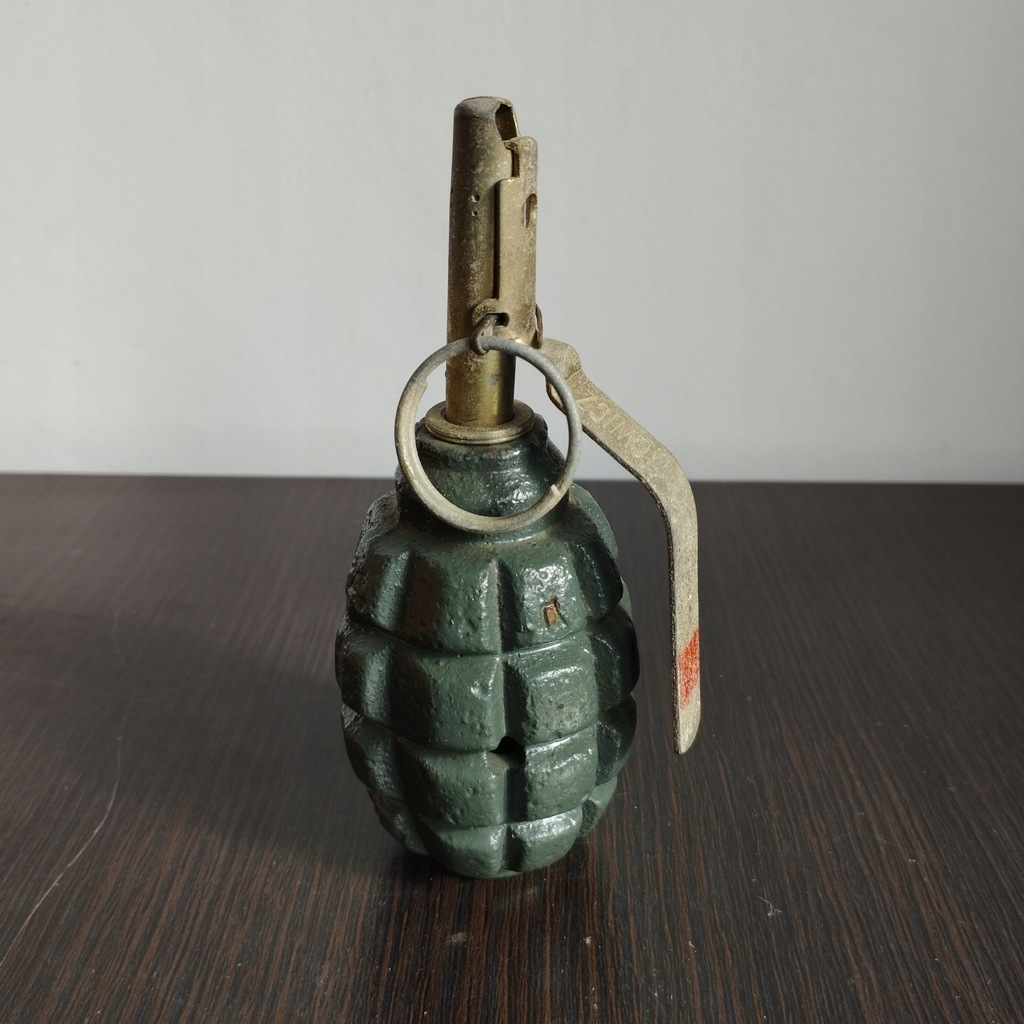 Granat ćwiczebny F1 PRL - 13365174743 - oficjalne archiwum Allegro