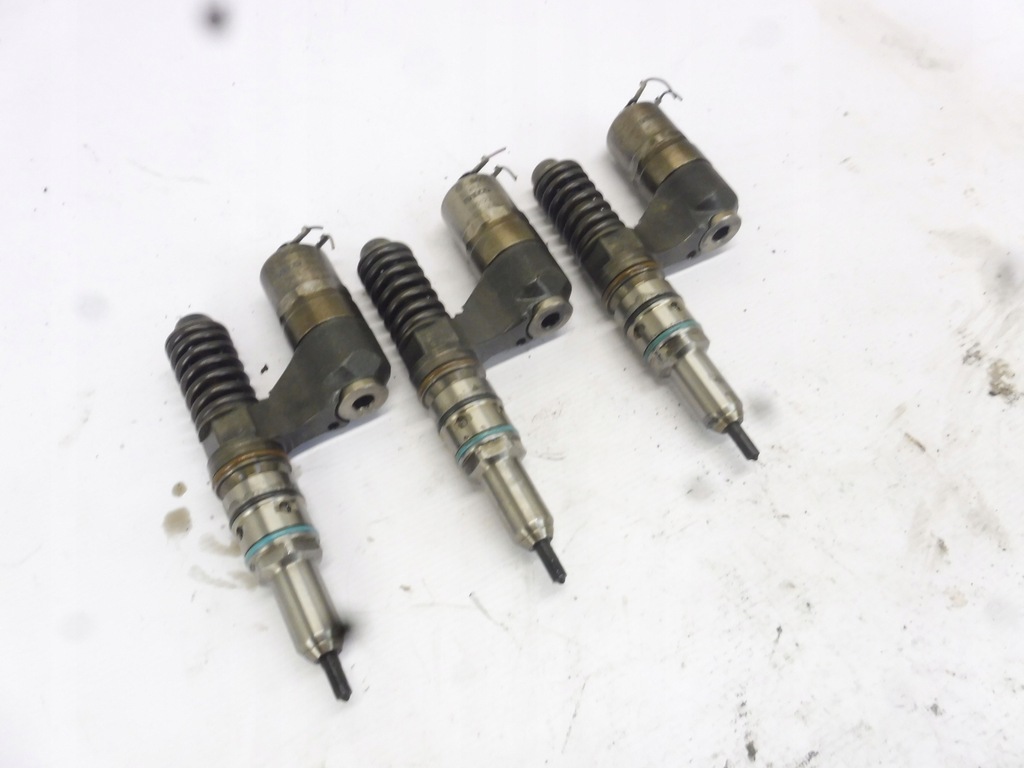 POMPOWTRYSKIWACZ WTRYSK IVECO STRALIS CURSOR - 11883995206 - oficjalne ...