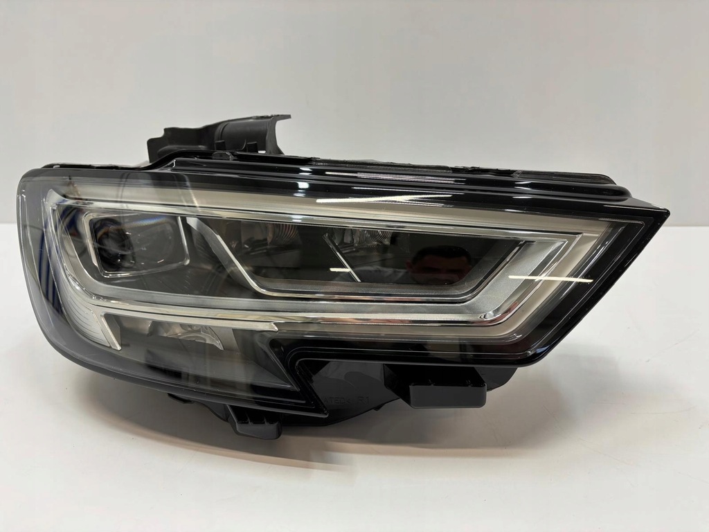 Audi A3 8V Lift Full Led Lampa Prawa Przód Przednia 8V0941774C - 17110943111 - oficjalne ...