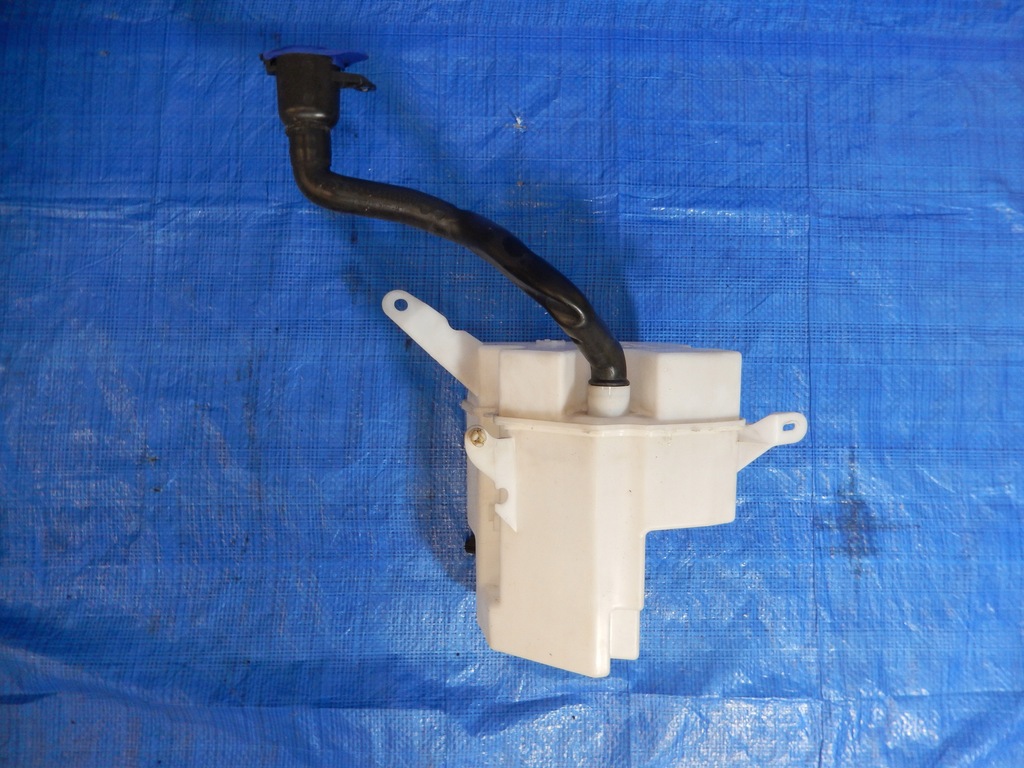 Volvo V70 III 2.0d Zbiorniczek płynu spryskiwaczy - 8893789183 ...