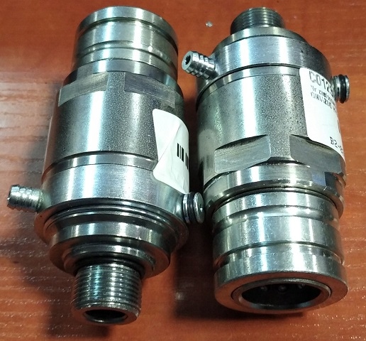 GNIAZDO HYDRAULICZNE JOHN DEERE 6000 AL210587 - 15033052015 - oficjalne ...