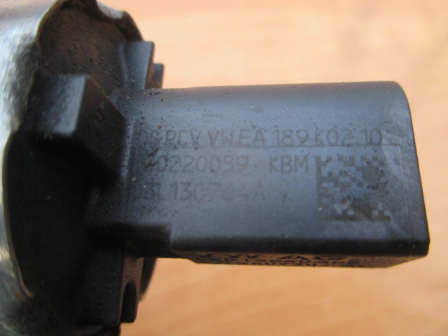 VW 1.6 TDI ZAWÓR PALIWA 48B13640A02 03L130764A - 8298197832 - oficjalne ...