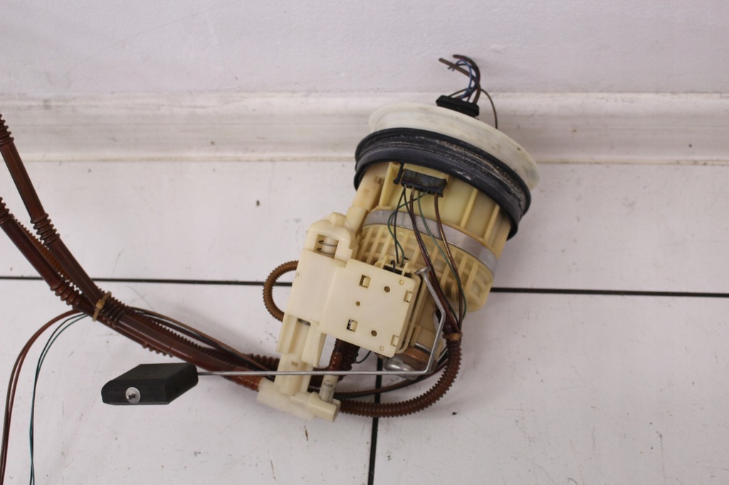 MERCEDES W211 POMPA PALIWA 228242001001 - 7869222131 - oficjalne ...