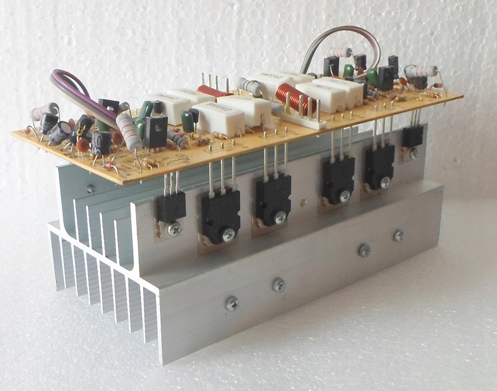 KOŃCÓWKA MOCY SKYTEC PRO-600 - 12368504282 - oficjalne archiwum Allegro