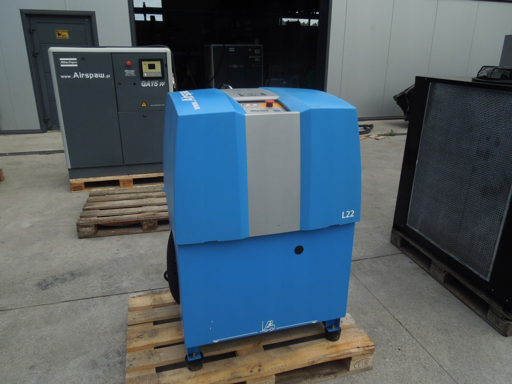 SPRĘŻARKA ŚRUBOWA COMPAIR L22 22KW - 12382595059 - oficjalne archiwum ...