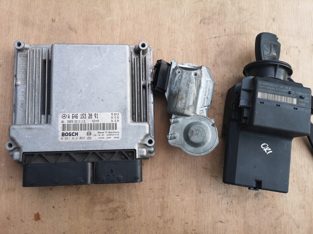 Sterownik silnika zestaw 6461532891 Merc Vito W639 - 9981694315 ...