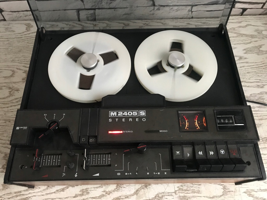 Magnetofon szpulowy PRL, Unitra M2405S - 11057179637 - oficjalne archiwum Allegro