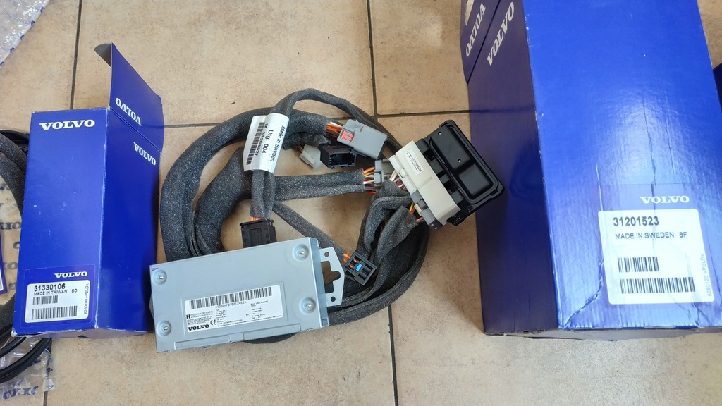 VOLVO V50 S40 C30 C70 MODUŁ USB AUX IPOD INTERFEJS - 8190519074 ...