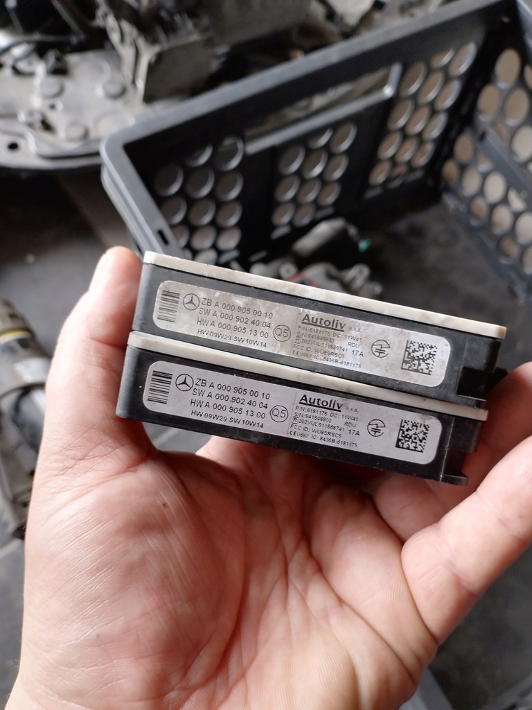 MERCEDES W221 LIFT RADAR DISTRONIC MODUL SENSOR - 13475586791 ...