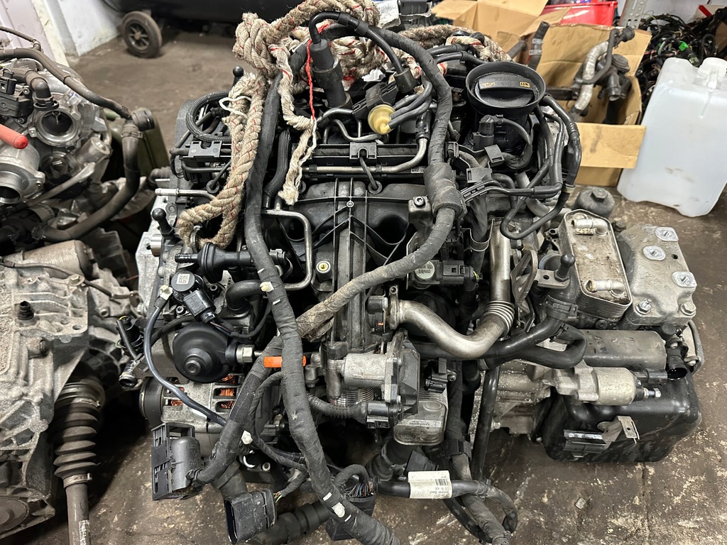 Silnik Audi VW Seat Skoda 2.0 TDI CFFB CFFA CFGB CFF niski przebieg ...