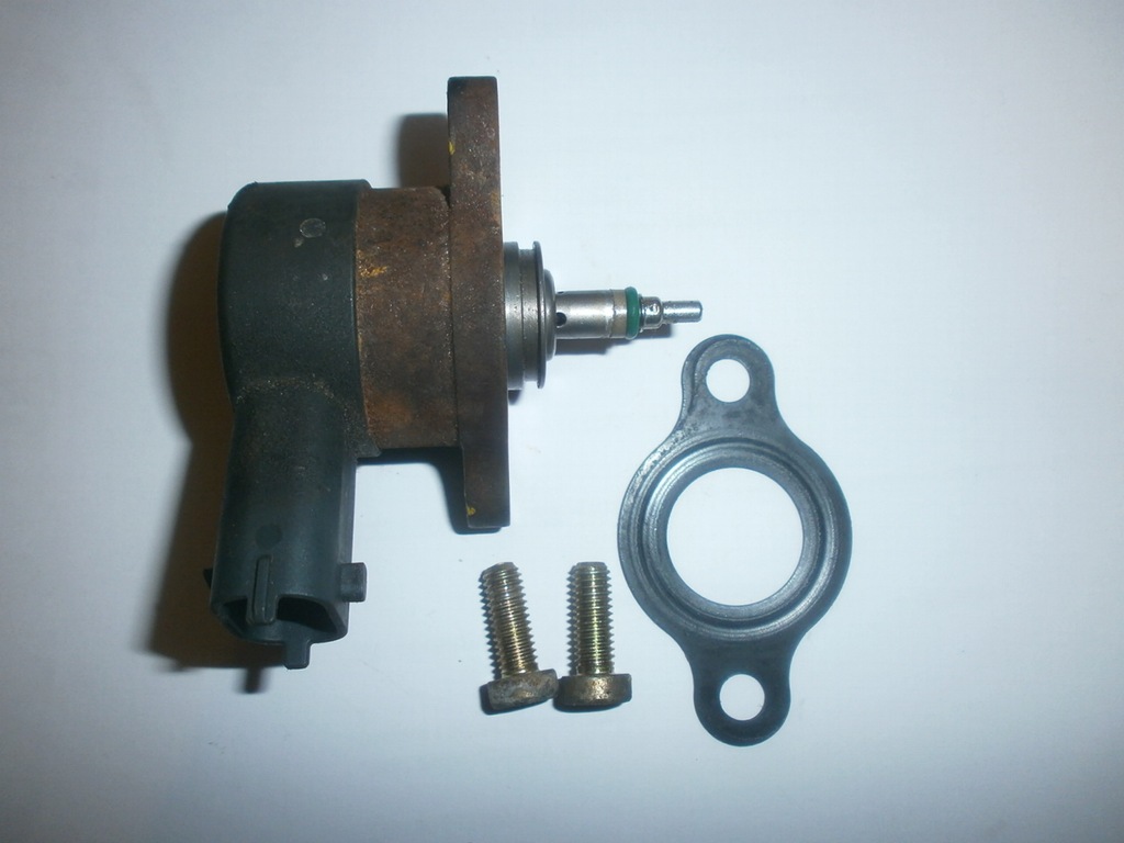 zawór regulacji ciśnienia paliwa BOSCH 0281002584 - 7202344147 ...