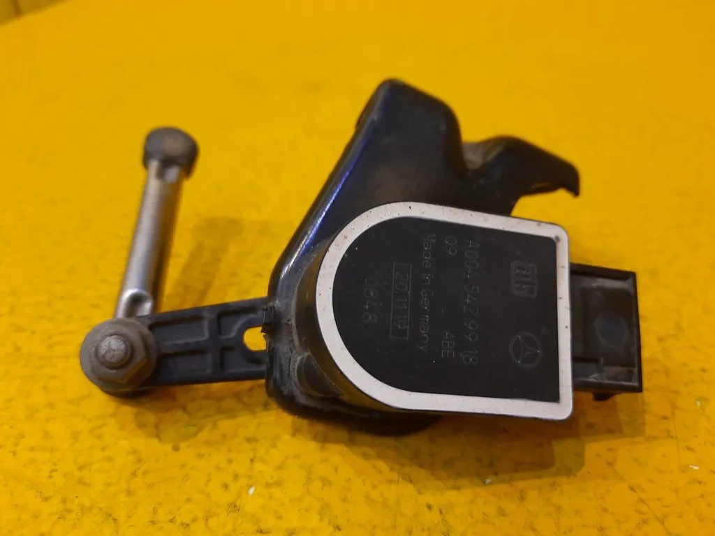 Mercedes W447 CZUJNIK POZIOMOWANIA ŚW. A0045429918 - 13114696238 ...