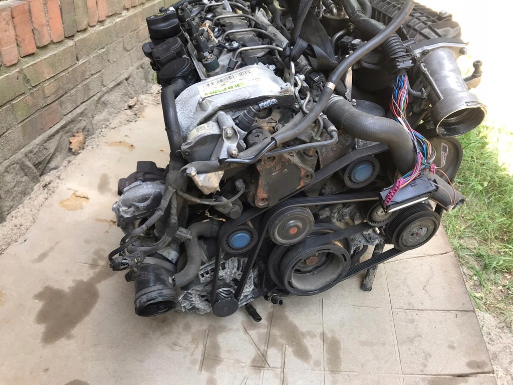 Mercedes A646 010 48 46 silnik kompletny - 9383831122 - oficjalne ...