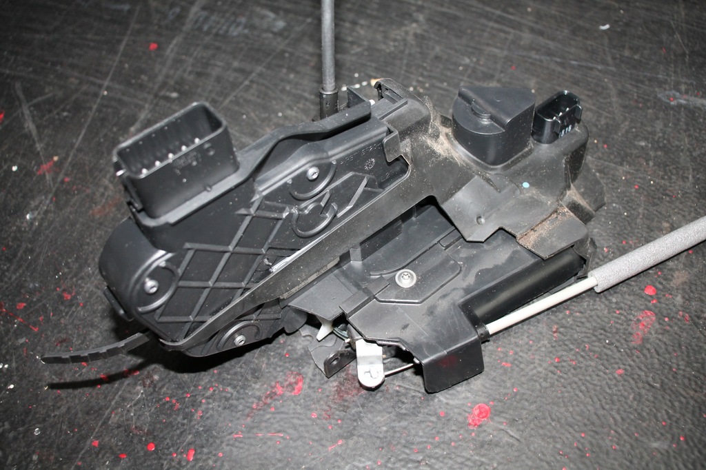 VOLVO V70 S80 XC70 XC60 ZAMEK LEWY PRZÓD 31416685 - 11980558943 ...