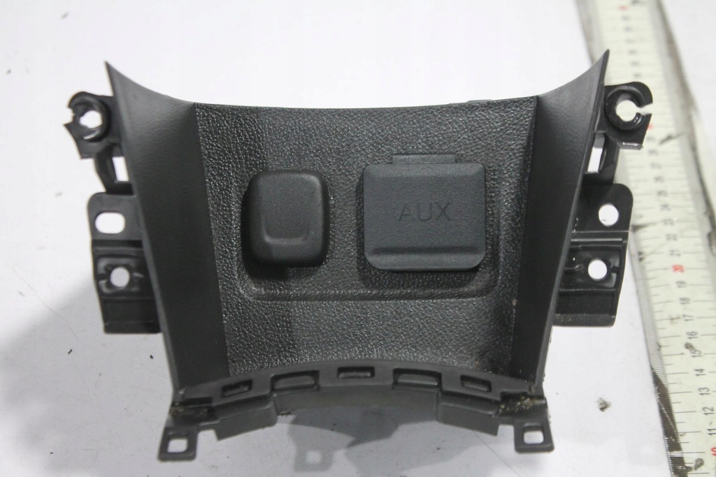 PANEL PORT GNIAZDO USB AUX OPEL MOKKA 12-16 - 11456465576 - oficjalne ...