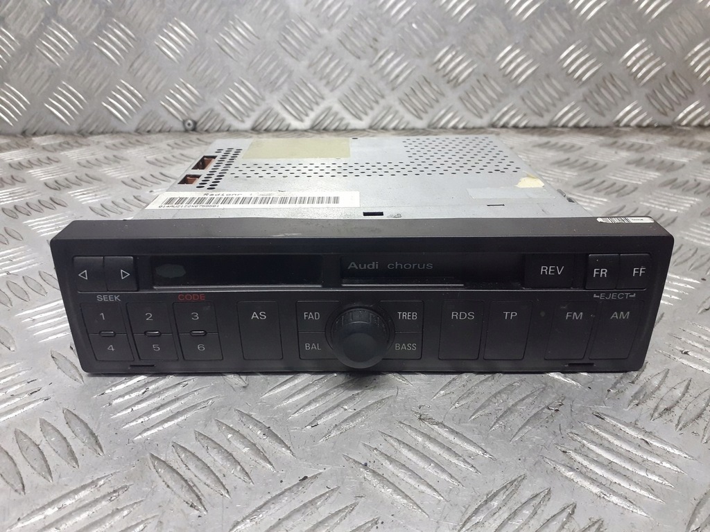 RADIO CHORUS AUDI A4 B5 CHORUS - 13534364843 - oficjalne archiwum Allegro