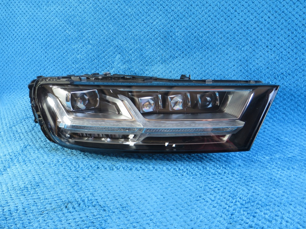 AUDI Q7 4M0 FULL LED MATRIX LAMPA PRAWA PRZÓD - 8246296103 - oficjalne ...