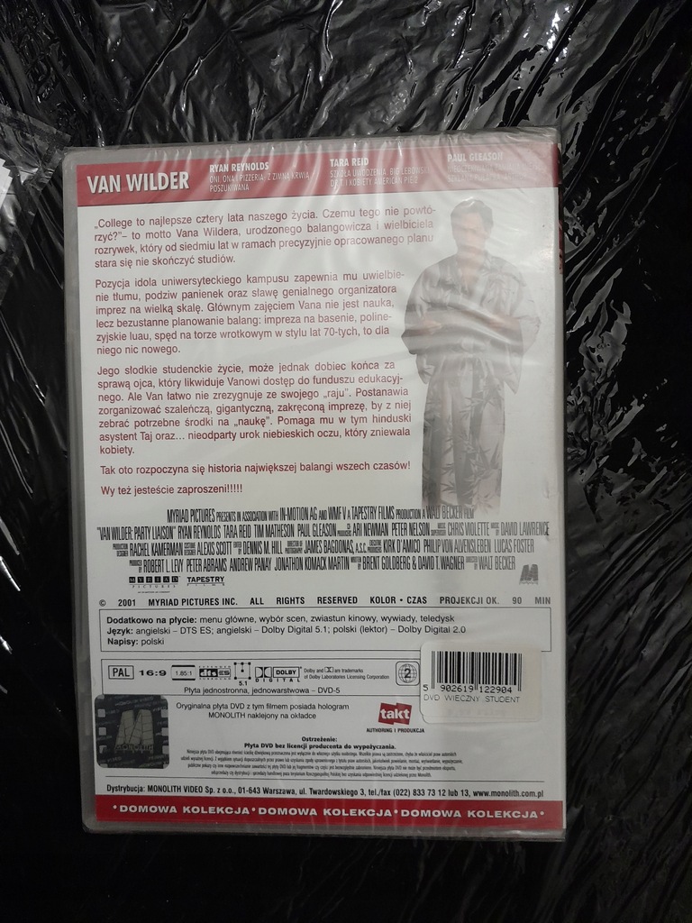 Купить ВЕЧНЫЙ СТУДЕНТ DVD: отзывы, фото и характеристики на Aredi.ru (12930119505)