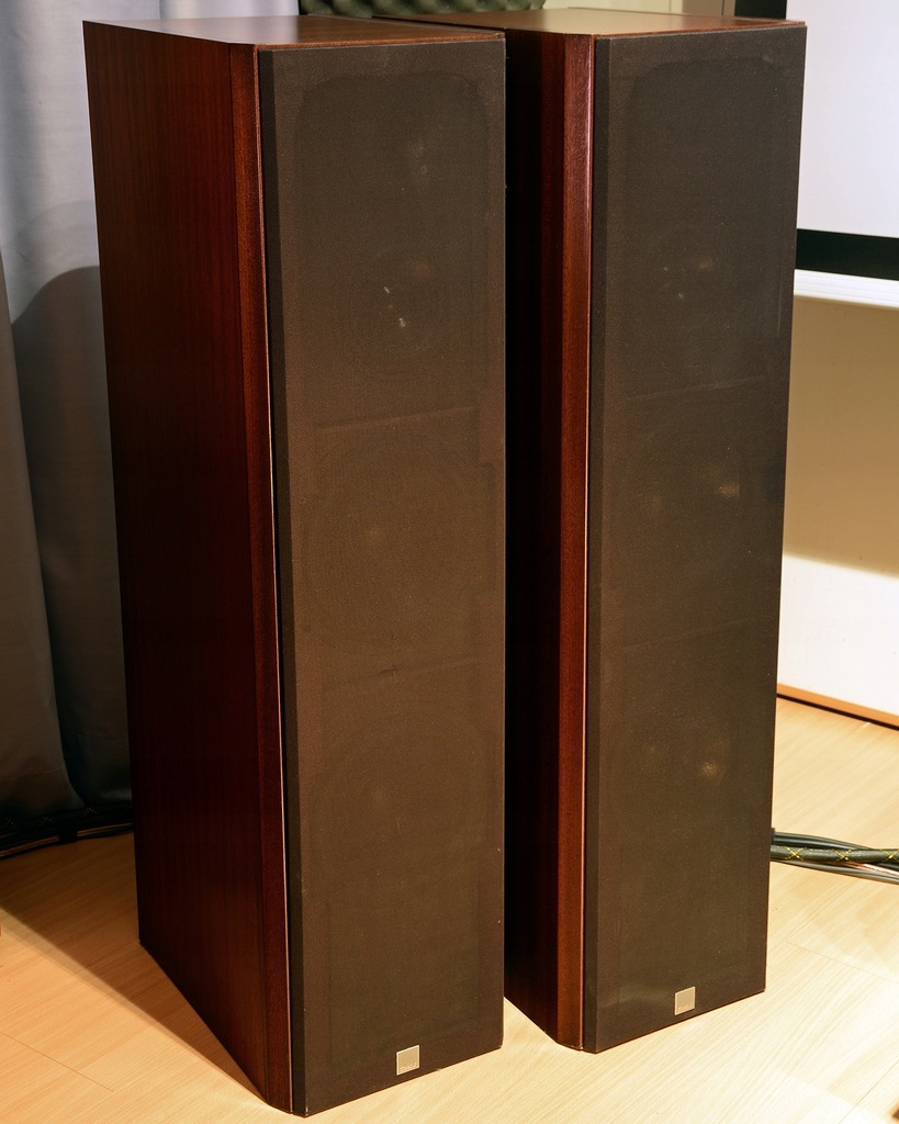 Kolumny głośnikowe stereo DALI 850 mahoń - 9096804023 - oficjalne ...