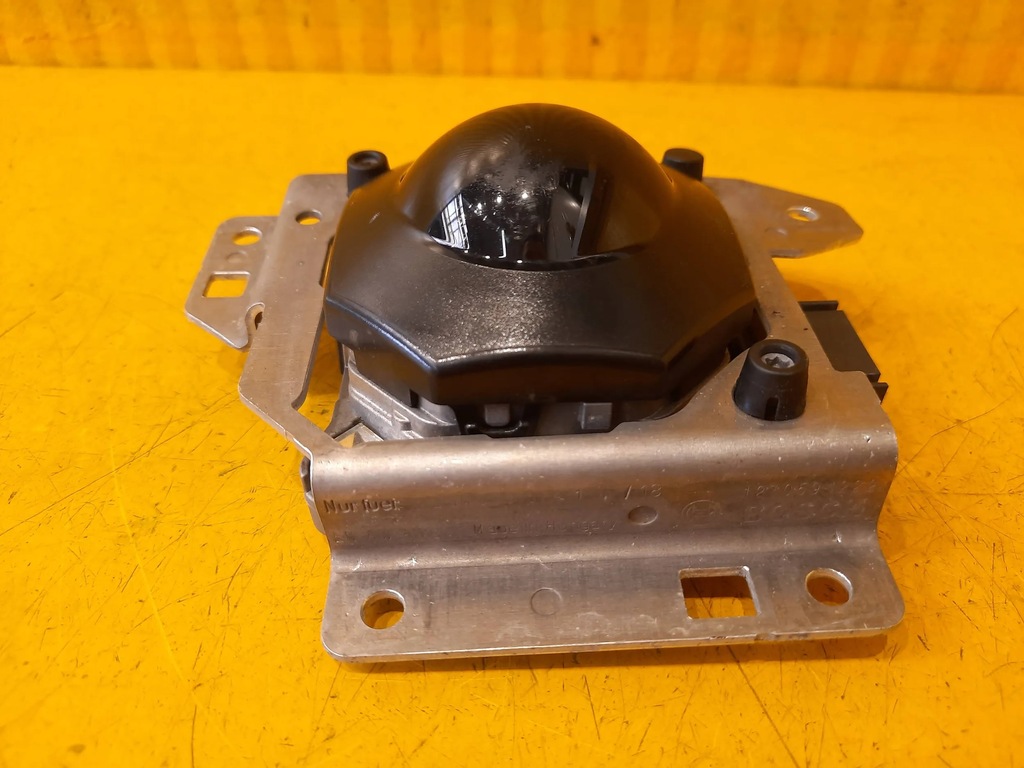 Audi Q7 4M RADAR DISTRONIC SENSOR 4M0907561L* - 14645757536 - oficjalne ...