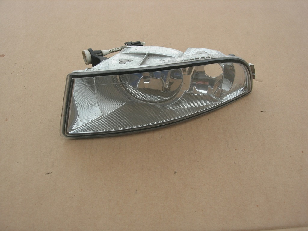 HALOGEN LEWY SKODA OCTAVIA II 1Z0941699C 701C - 7838852232 - oficjalne ...