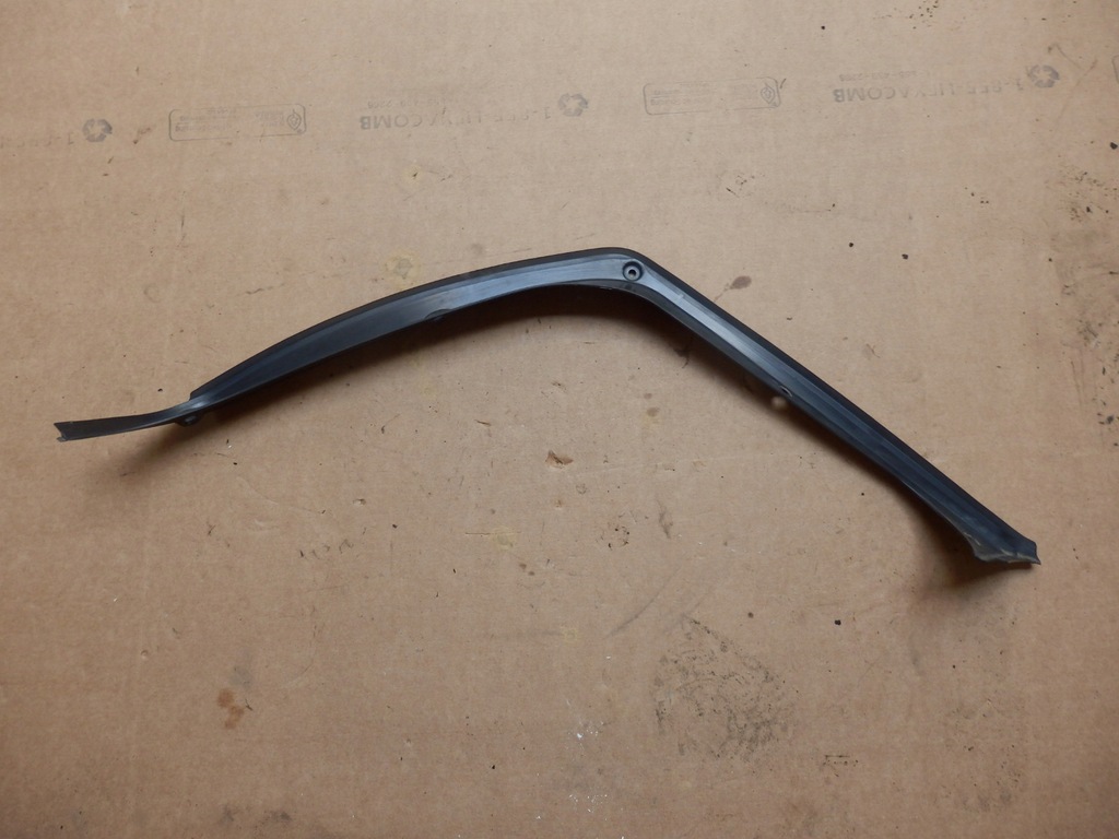 Mercedes w204 uszczelka listwa bagażnika osłona - 8461367047 ...