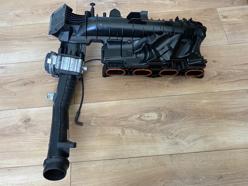 Kolektor ssący Mercedes 2.0 W176 A2700900737 - 12277831977 - oficjalne ...