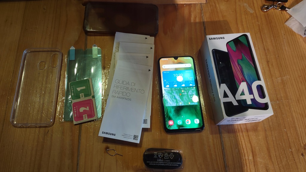 Smartfon Samsung Galaxy A40 4 GB / 64 GB USB-C - 12802608509 - oficjalne archiwum Allegro