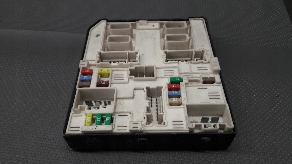 284B62069R Modul USM Renault Megane III - 12653723798 - oficjalne archiwum Allegro