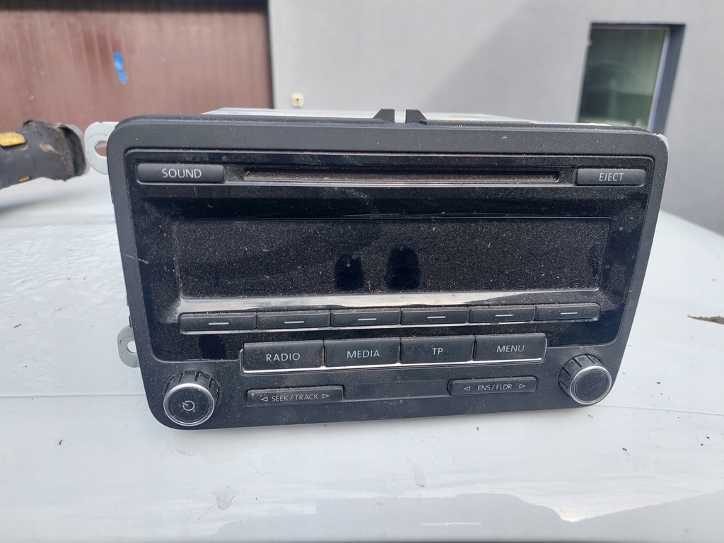 RADIO RADIOODTWARZACZ CD VW PASSAT B7 1K0035186AQ - 11313920047 - oficjalne archiwum Allegro