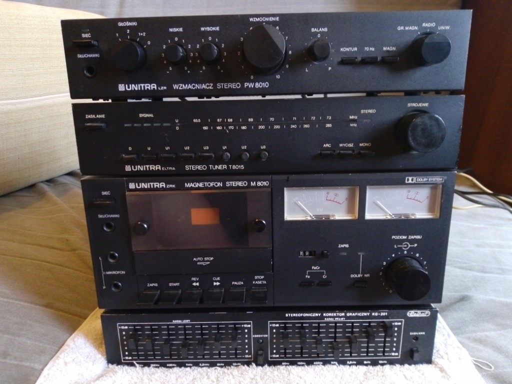 UNITRA mini wieża seria 8010 - 8409047686 - oficjalne archiwum Allegro