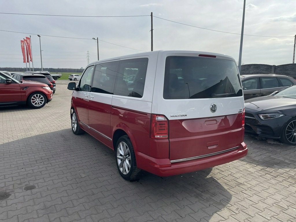 Volkswagen Multivan Highline DSG 4Motion - 15488058865 - oficjalne ...