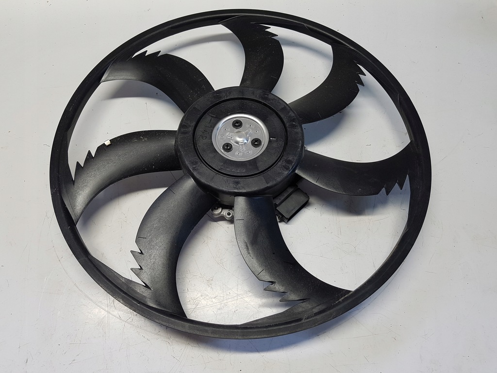 TOYOTA RAV4 V Wentylator wiatrak 16363-31500 - 12569673919 - oficjalne ...