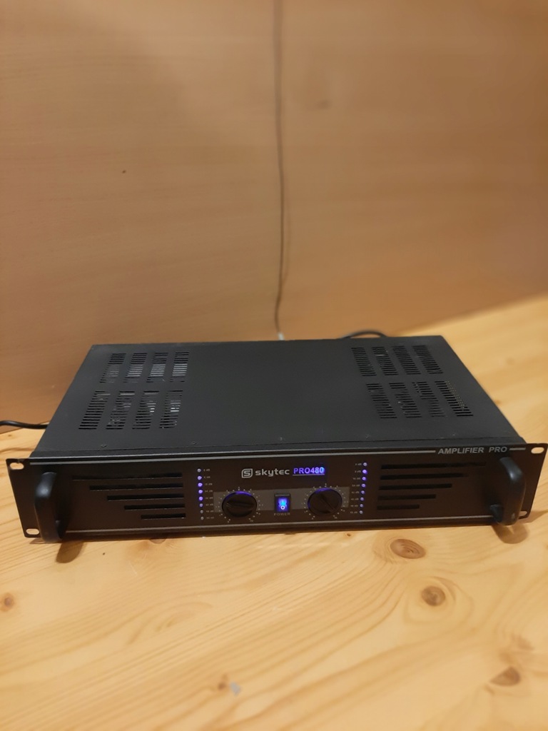WZMACNIACZ ESTRADOWY SKYTEC PRO 480 - 14963027327 - oficjalne archiwum ...