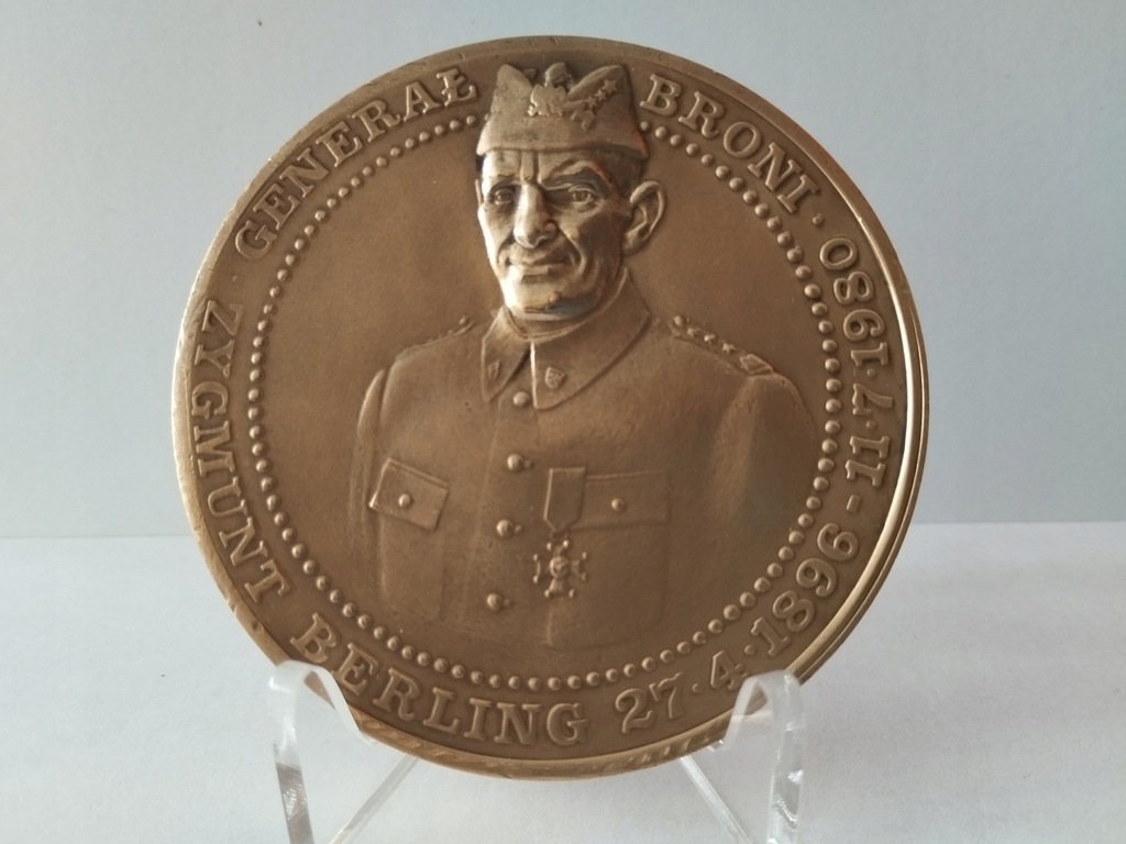 GEN. BRONI ZYGMUNT BERLING- BITWA POD LENINO - 14713677540 - oficjalne ...