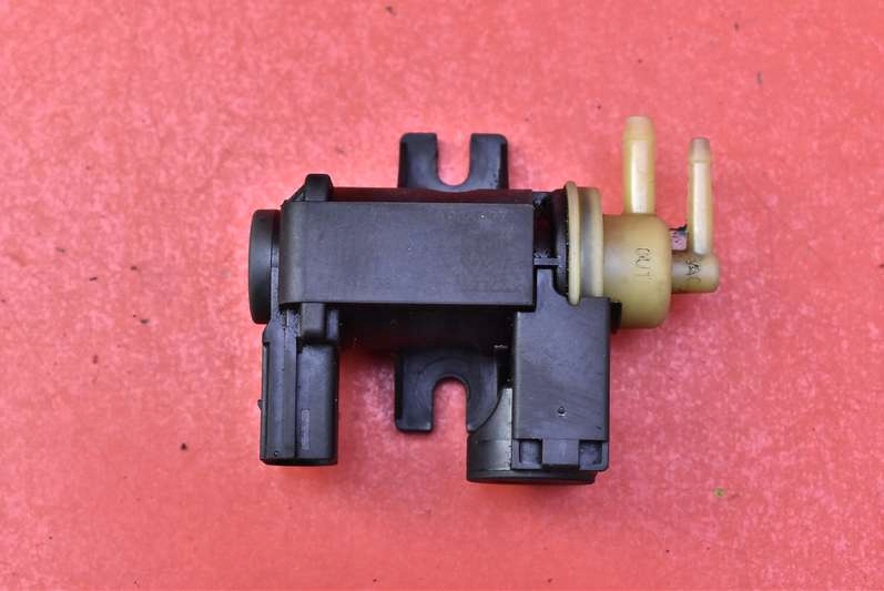 ZAWÓR PODCIŚNIENIA 8K0906627 AUDI A4 B8 2.0 TDI 08R - 14481737737 ...