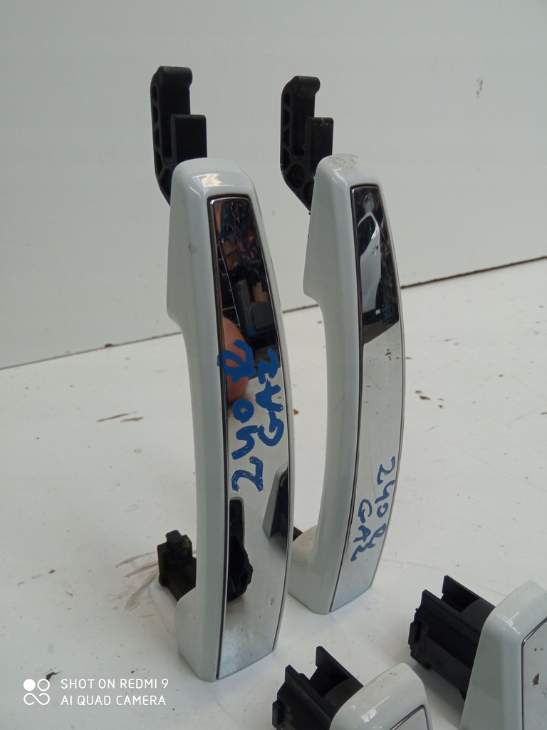 OPEL MOKKA ASTRA J MERIVA B KLAMKA TYL CHROM Z40R - 12618819926 - oficjalne archiwum Allegro