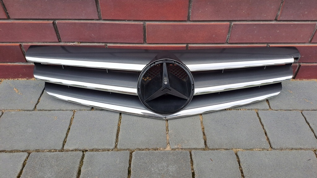 MERCEDES CLC W203 08-11 GRILL ATRAPA A2038801583 - 13700250466 ...