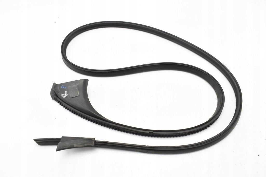 USZCZELKA DACHOWA PRAWA A1186730600 MERCEDES W118 - 13508074254 ...