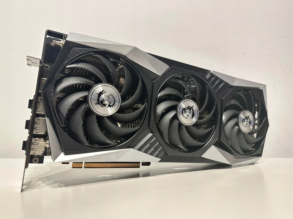 Купить Видеокарта MSI RX 6800 XT Gaming X Trio 16 ГБ: отзывы, фото и ...
