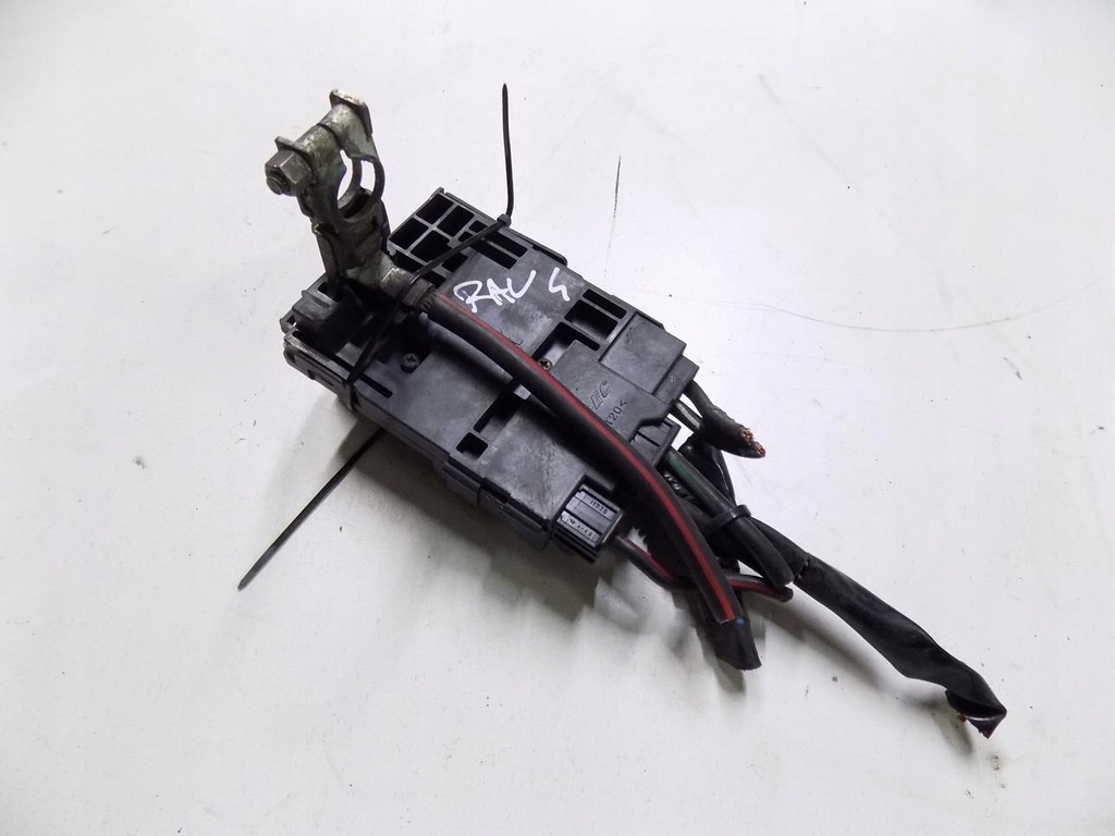 TOYOTA RAV4 II Lift 2.0 D4D Klema plus plusowa - 13240292291 ...