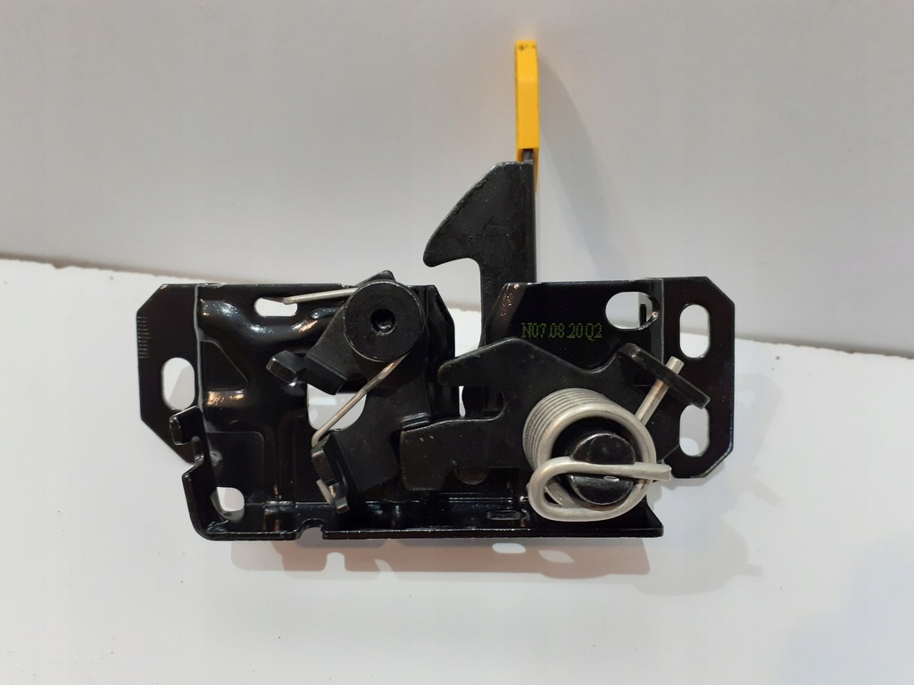 ZAMEK RYGIEL MASKI MERCEDES NOWY ORYGINAŁ - 9960541171 - oficjalne ...