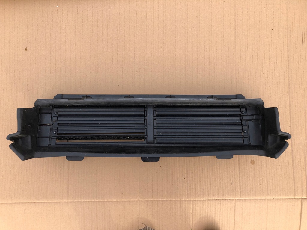 VOLVO XC60 II ŻALUZJA WLOT POWIETRZA KIEROWNICA - 9791591448 ...