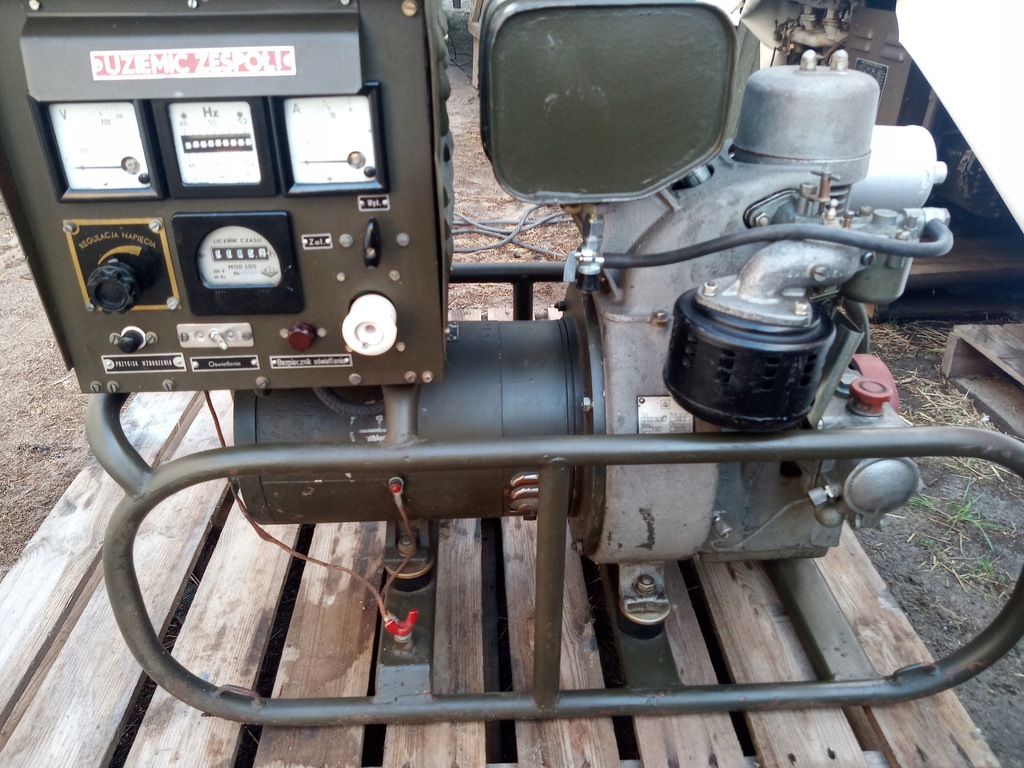 Wojskowy AGREGAT prądotwórczy PAB2 PAB - 2kW - 9945085421 - oficjalne ...